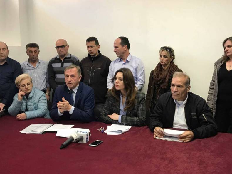 Azemi: Të ndahen nga 5 mijë euro për çdo punëtor që vdes në vendin e ...