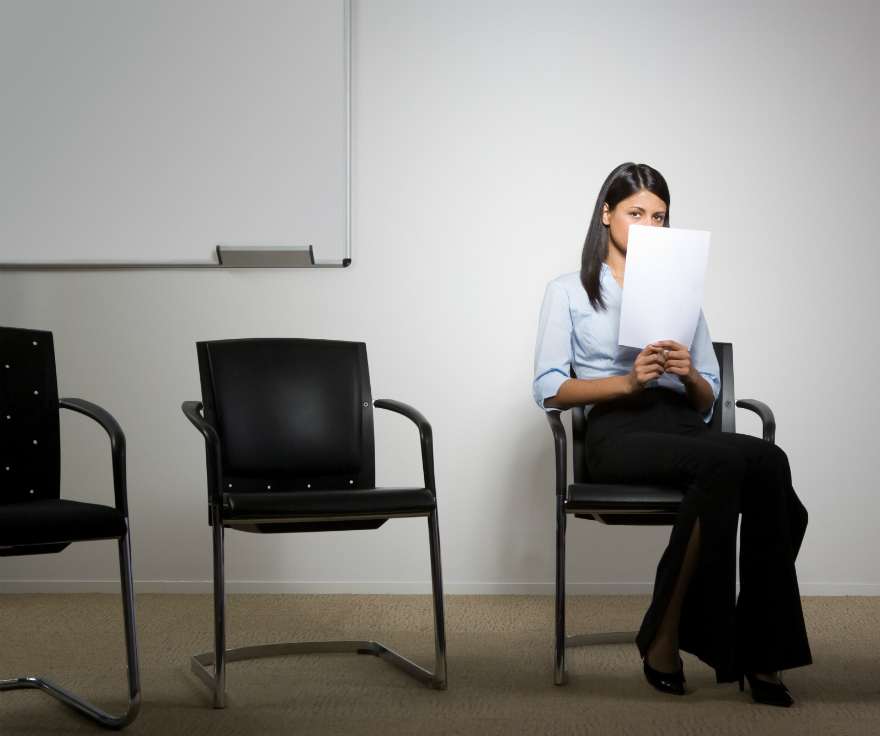 Si të vishemi në një intervistë pune? – Ekonomia Online