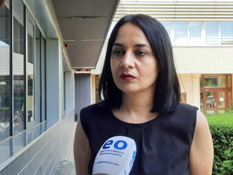 Pacolli eskalon në studio, kapet me gazetaren se e pyeti për dajën e ...