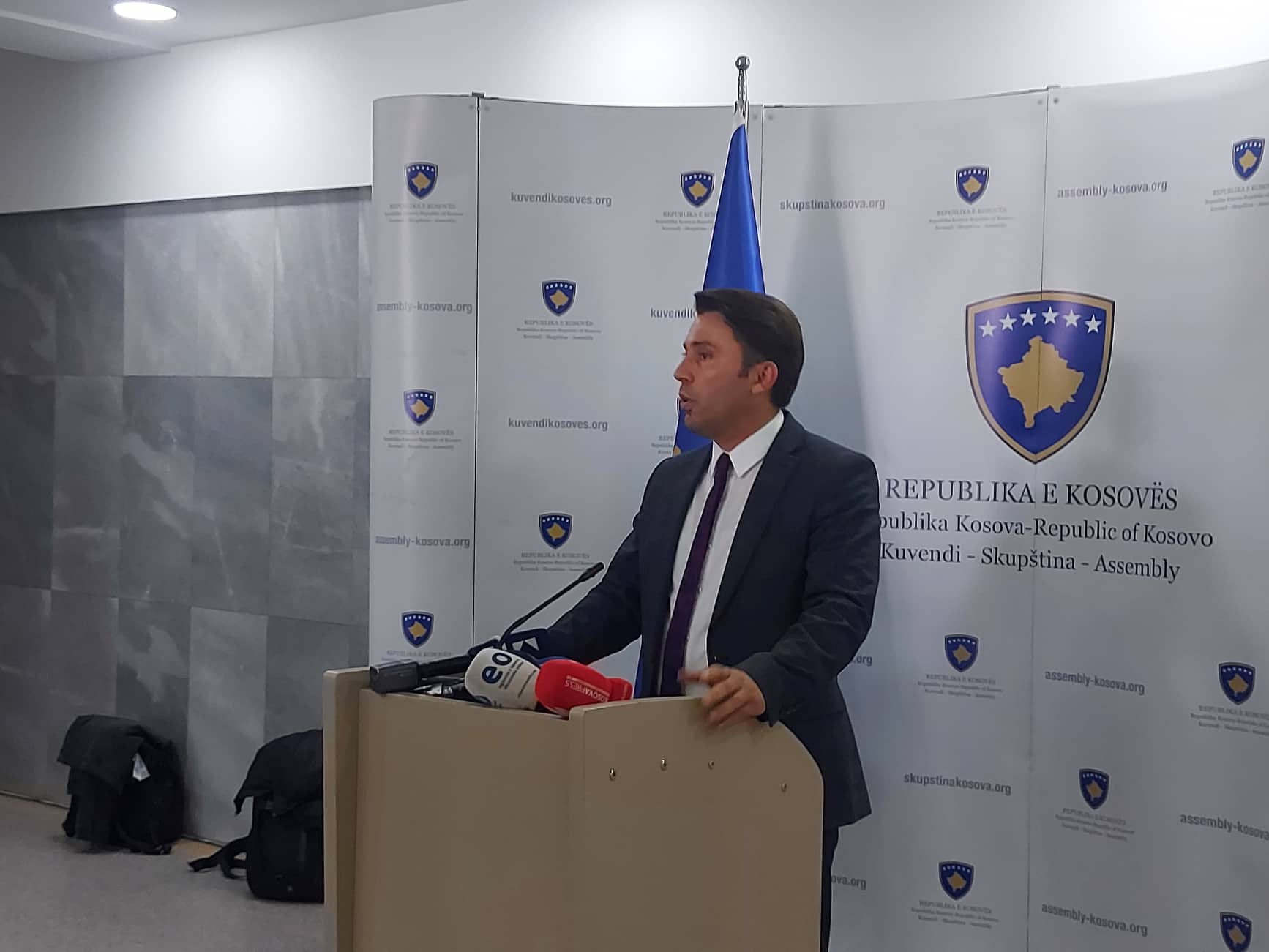 Rrustemi: S’kemi ndryshuar qëndrim për Trustin – Ekonomia Online