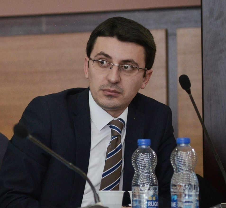 Jep dorëheqje asamblisti i LDK-së, u zgjodh Kryeshef i Termokosit ...