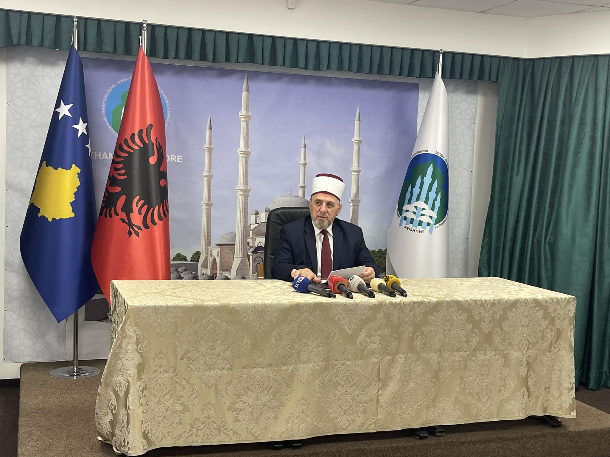 Tërnava në mesazhin e Kurban Bajramit: Lutemi që të ketë sa më pak ...