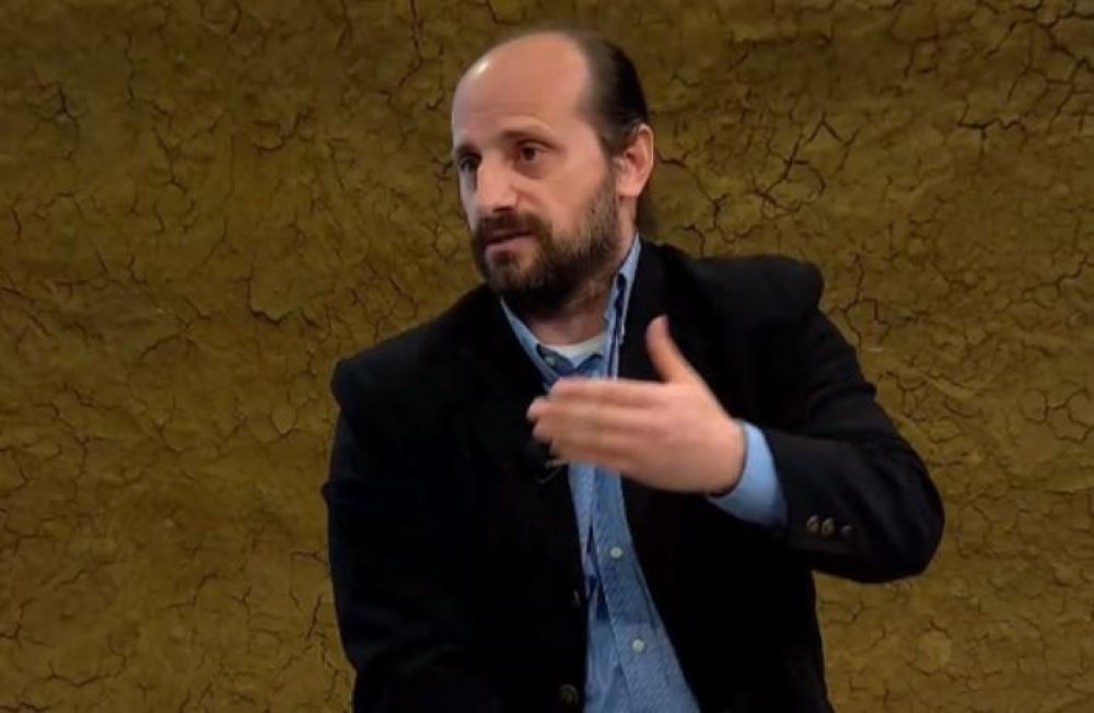 Reçaku, UÇK-ja dhe historia – Ekonomia Online