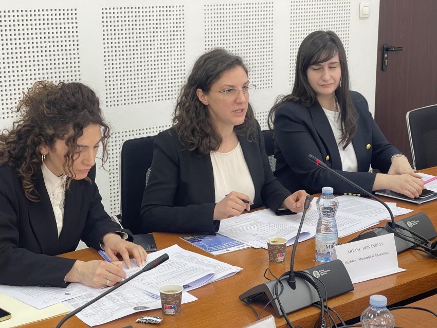 Rizvanolli mburret me uljen e konsumit të energjisë nga amvisëritë ...