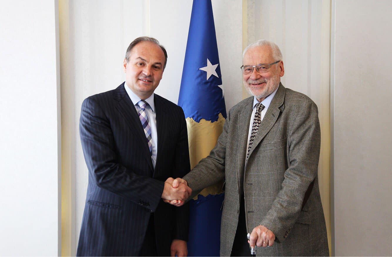 Hoxhaj për Erhard Busek: Miku që ndërkombëtarizoi pavarësinë e Kosovë ...