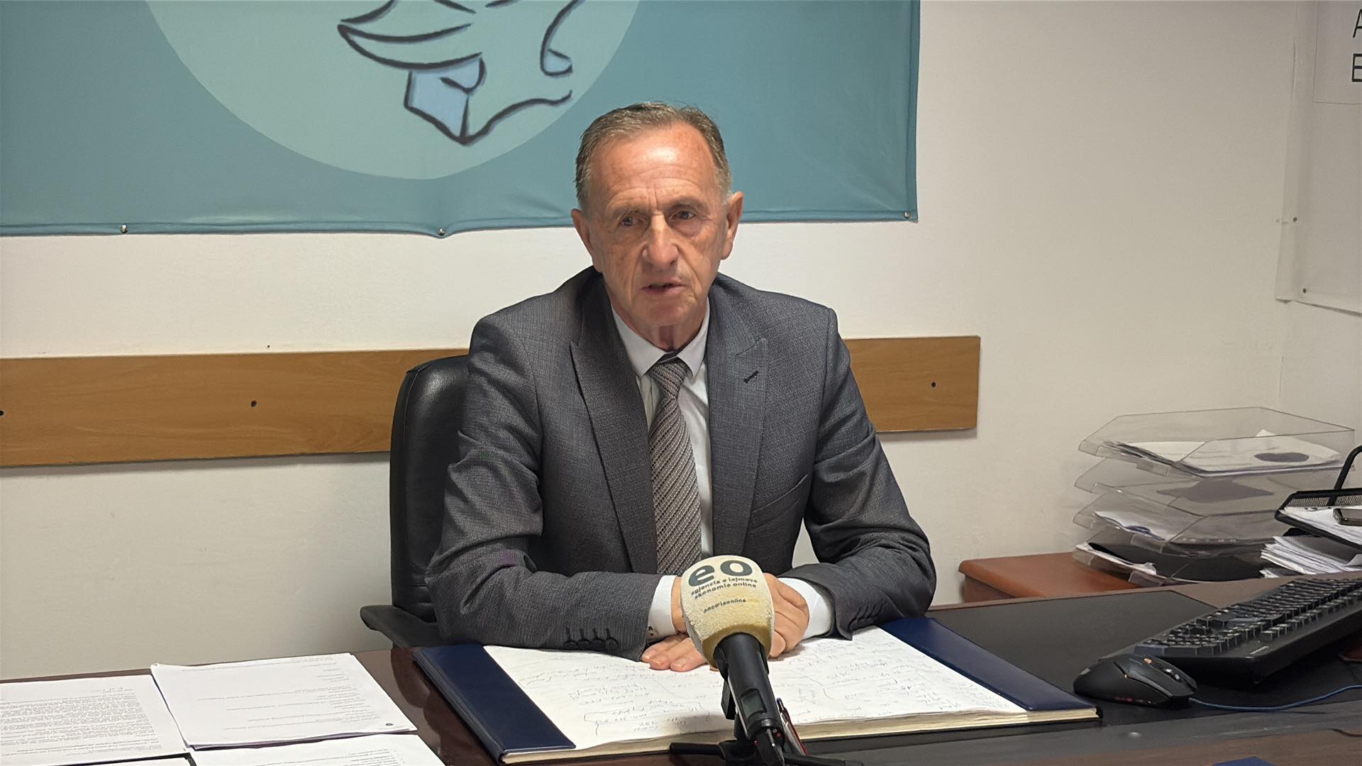 Sindikata e Sektorit Privat: Shumë punëtorë me paga 250 euro, fatura e ...