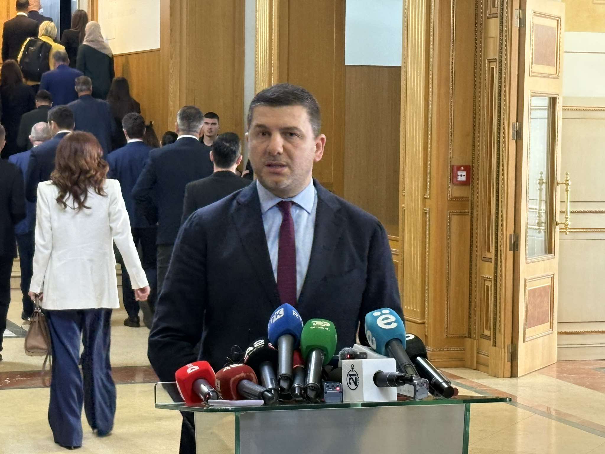 Krasniqi: Nëse nuk dalim nga kjo situatë, zgjedhje do të kemi në maj ose në qershor – Ekonomia ...