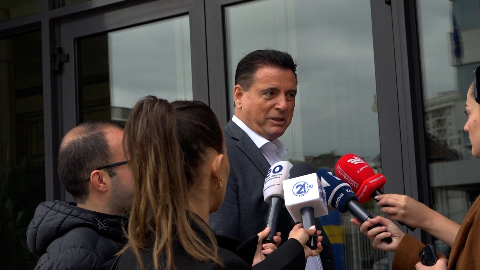 Bahtiri: Ne çdo herë jemi të gatshëm të japim kontribut për zhbllokimin ...