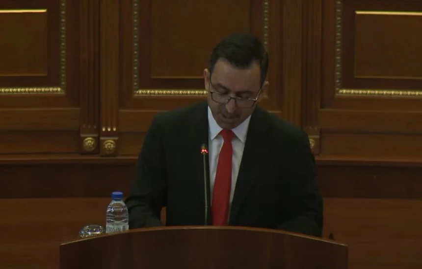 Kush është Dimal Basha, kryetar i ri i Kuvendit? – Ekonomia Online